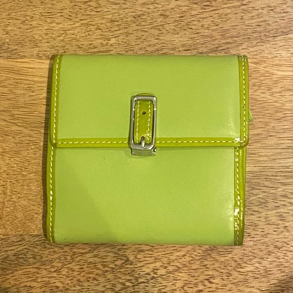 Coach | Bags | Rare Vintage Y2k 200s Coach Apple Green Wallet | Poshmark